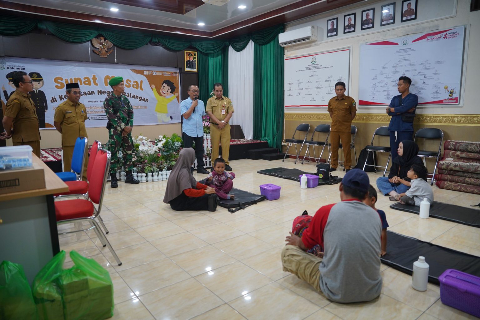 Kejari Balangan Gelar Pasar Murah, Sunatan Massal, dan Donor Darah HUT ...